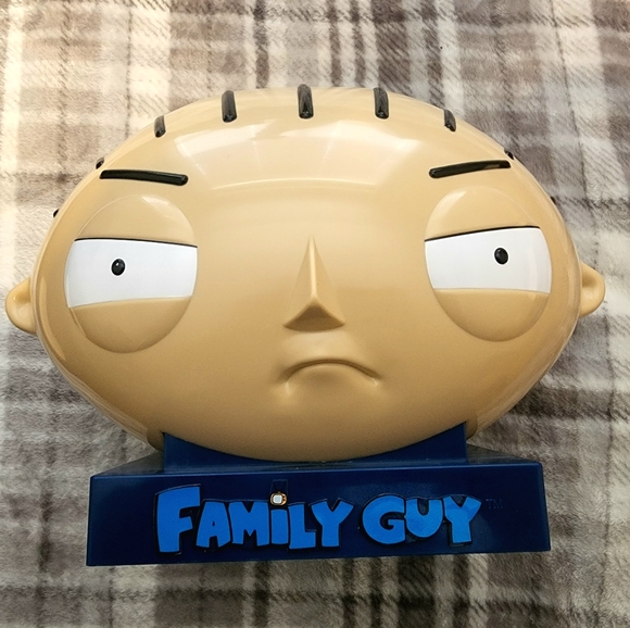 Media | Family Guy Total World Domination Stewie Head Box Set Complete ...